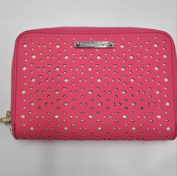 Stella & Dot | Bags | Last Chance Pink Stella Dot Call Me Wallet | Poshmark
